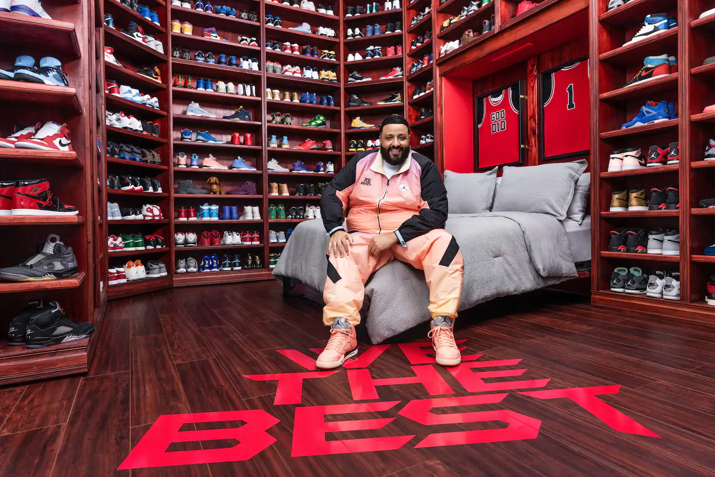 На Airbnb появился шкаф для кроссовок DJ Khaled
